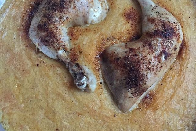 Qervish me pule - Maisbrei mit Huhn aus dem Ofen von Mrsshqipe| Chefkoch