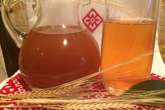 Kwas - ein prickelndes, erfrischendes Getränk für die heißen Sommertage ...