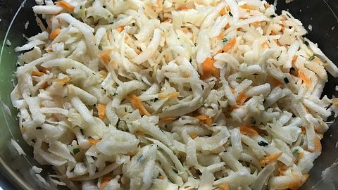 Rettichsalat mit Öl und Essig von flodra