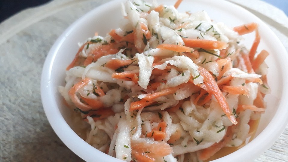 Rettichsalat mit Öl und Essig von flodra