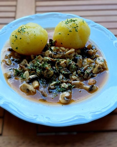 Pilzgulasch Rezepte | Chefkoch