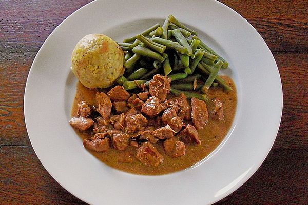 Kalbsrahmgulasch von silvi0400 | Chefkoch