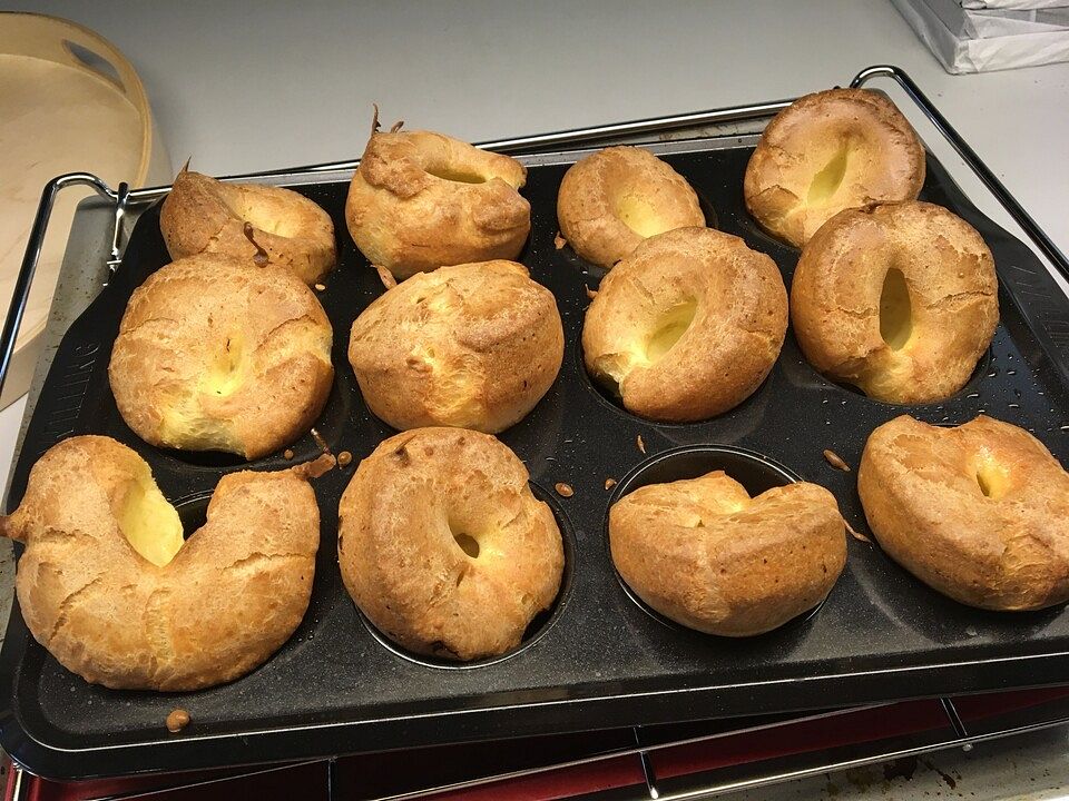Mini Yorkshire Pudding von dodith| Chefkoch
