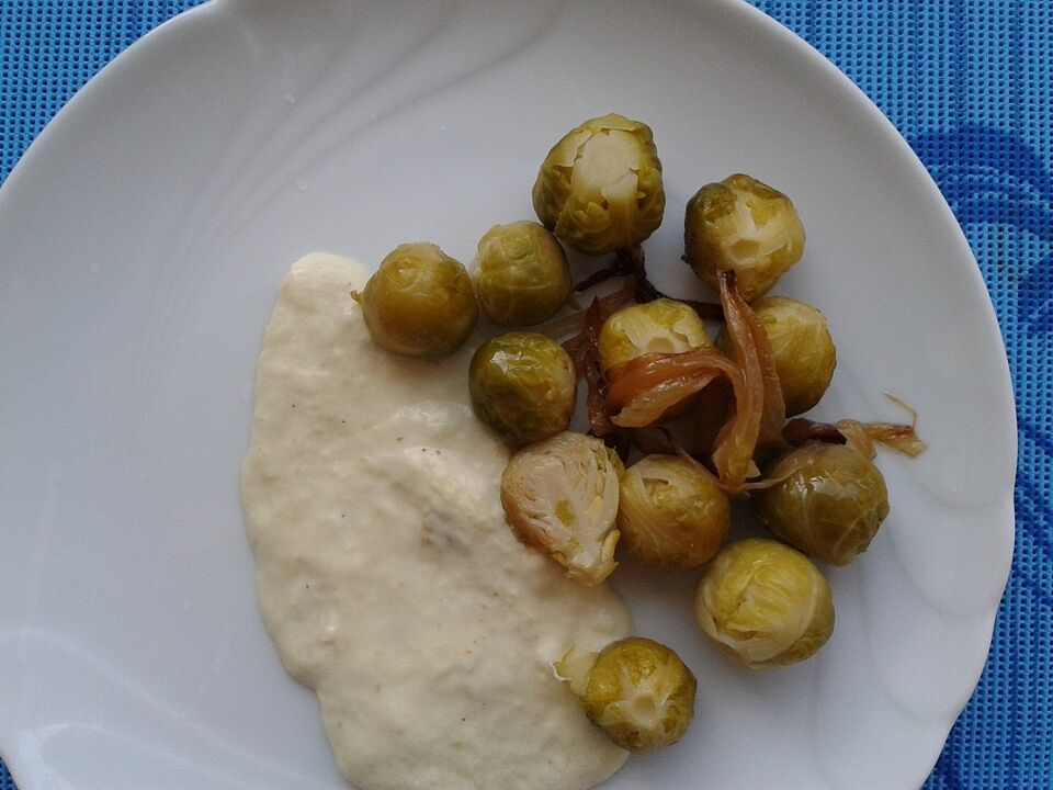 Rosenkohl in Frischkäse-Senf-Soße von Tatunca | Chefkoch