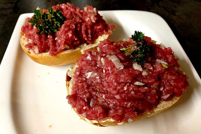 Tatar de boeuf - Rindfleisch Tatar von Pannepot