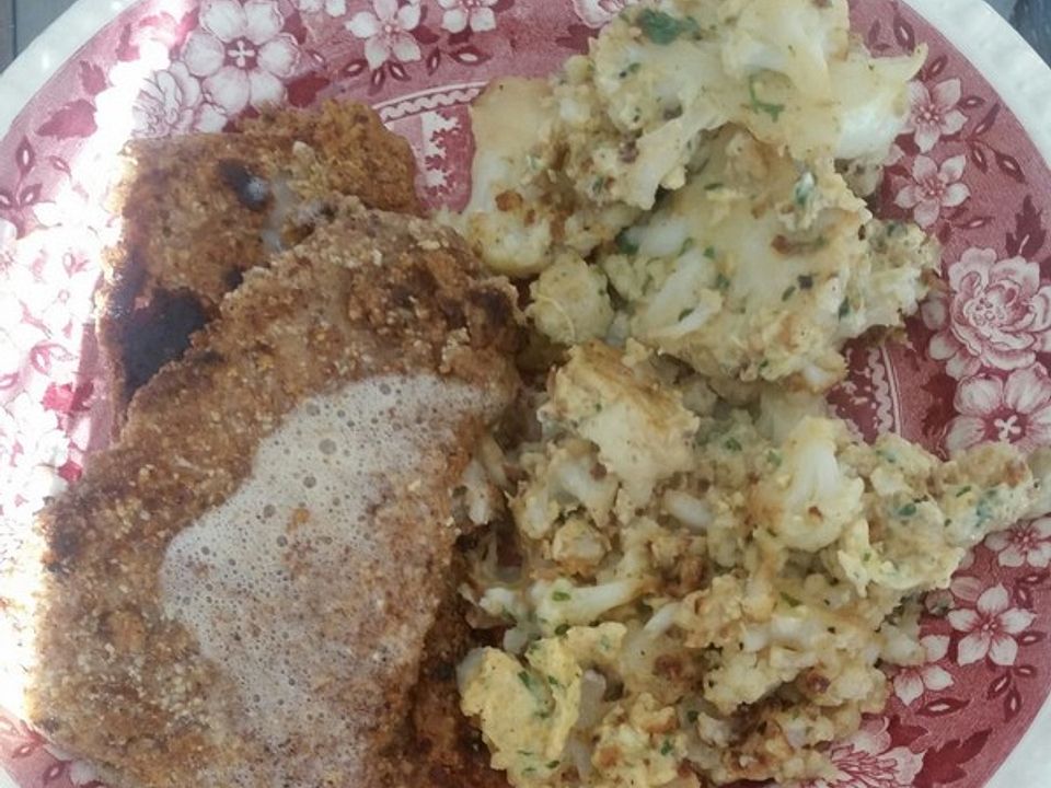 Panierter Fisch mit geröstetem Blumenkohl von Susanne-Lutsch| Chefkoch