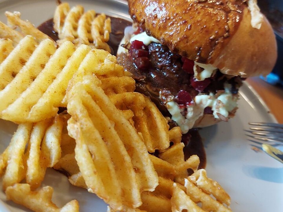 Bøfsandwich - dänischer Burger von truetti| Chefkoch