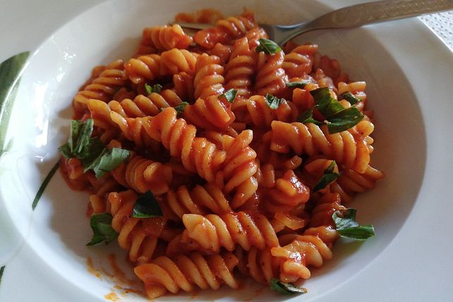 Spirelli al pomodoro von Davelolli5| Chefkoch