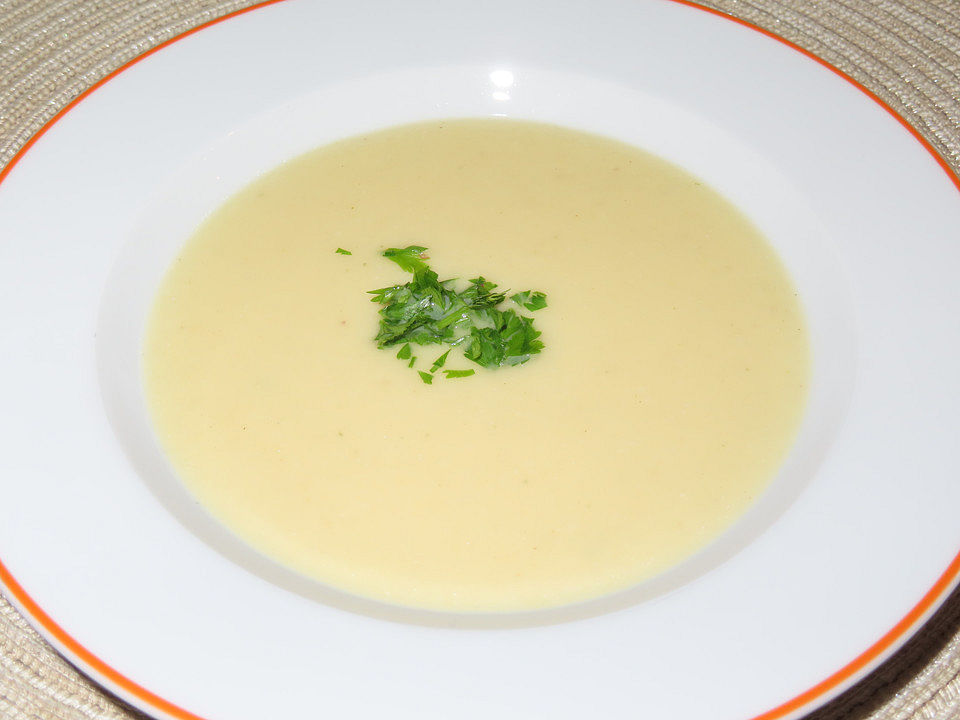 Selleriesuppe mit Selleriegrün von Anaid55 | Chefkoch