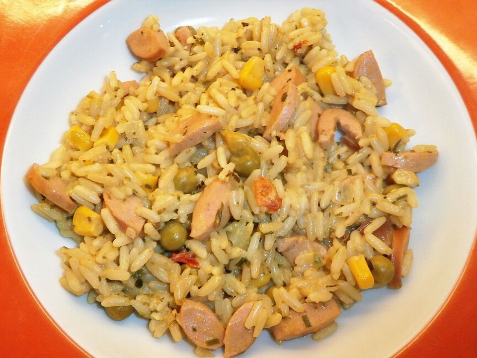 Reispfanne mit Gemüse, Wiener Würstchen und Frischkäse von Marisdiary ...