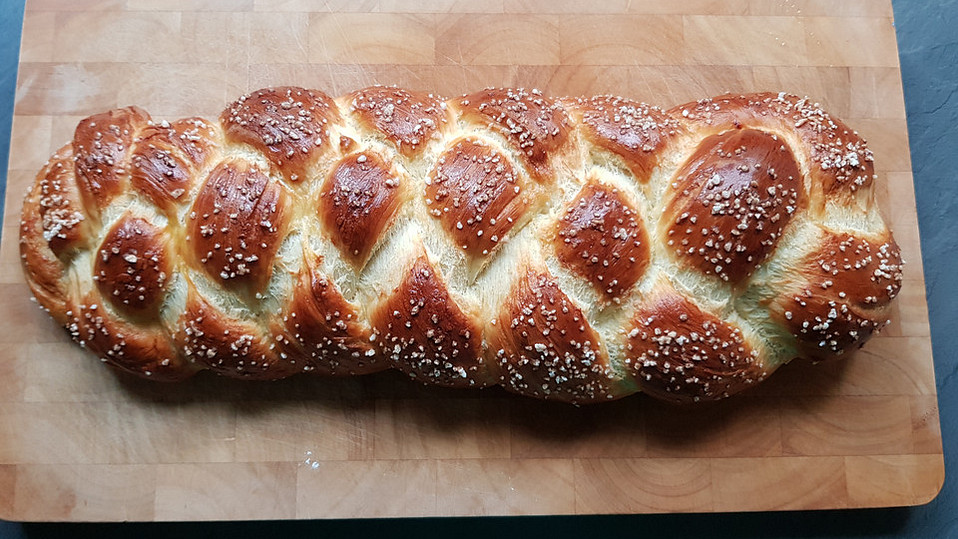 Friedas genialer Hefezopf – Omas Klassiker