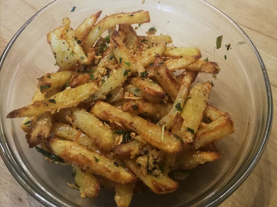 Killer Garlic Fries - Pommes frites mit Knoblauchbutter von ...
