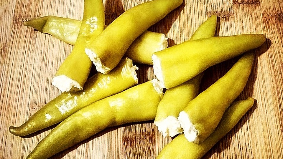 Gefüllte Peperoni mit Feta von DirtyDios| Chefkoch