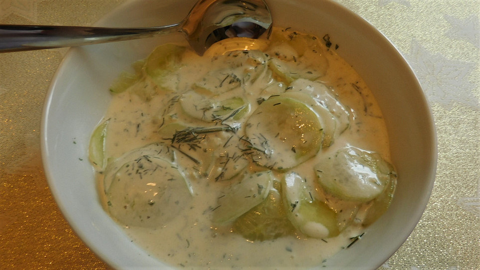 Dressing Gurkensalat Saure Sahne
