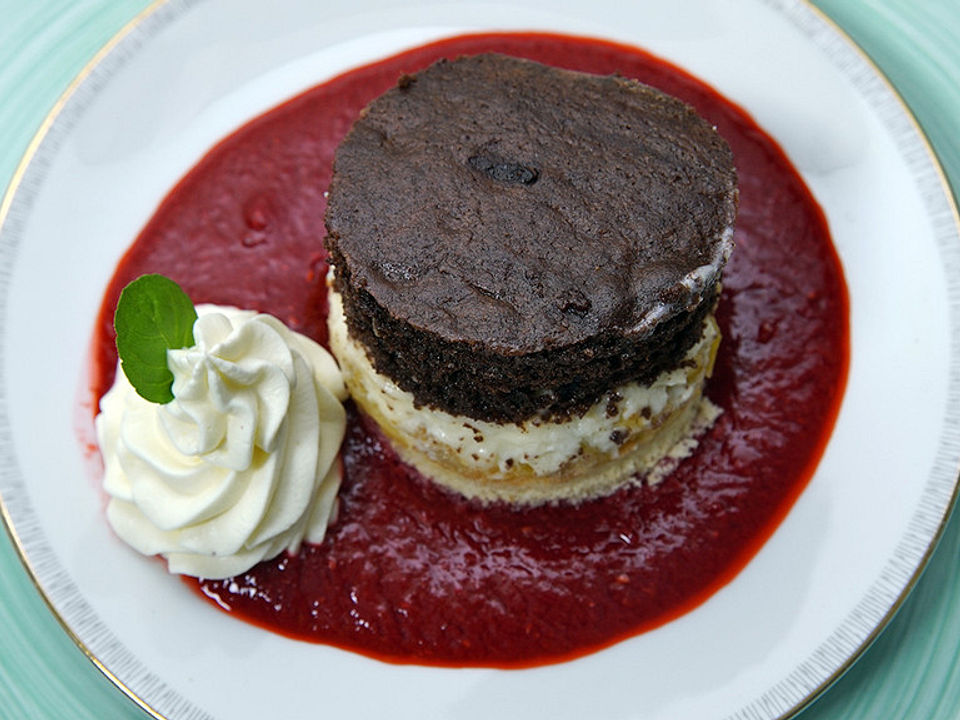 Somlói Galuska auf Himbeerspiegel von DasperfekteDinner| Chefkoch