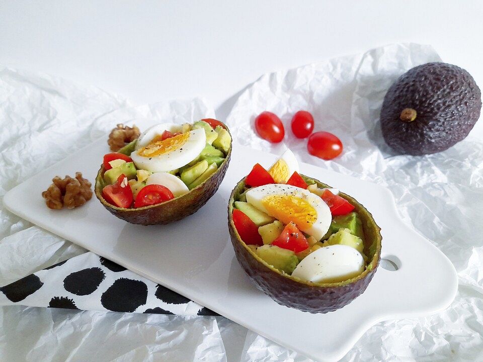Avocado-Salat mit Eiern und Tomaten von Thalthy| Chefkoch