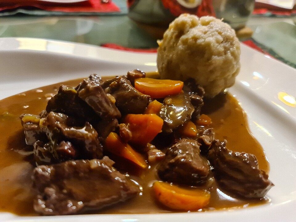 Roberts Hirschgulasch von Robert_3| Chefkoch