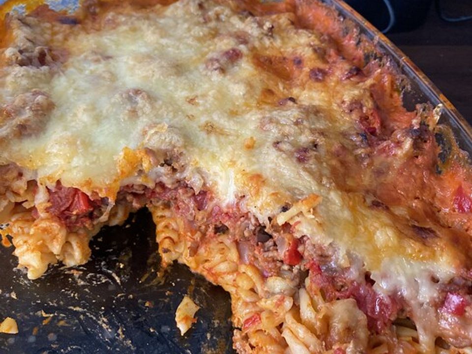 Hackfleisch-Mozzarella-Nudelauflauf von Drama_babyy| Chefkoch