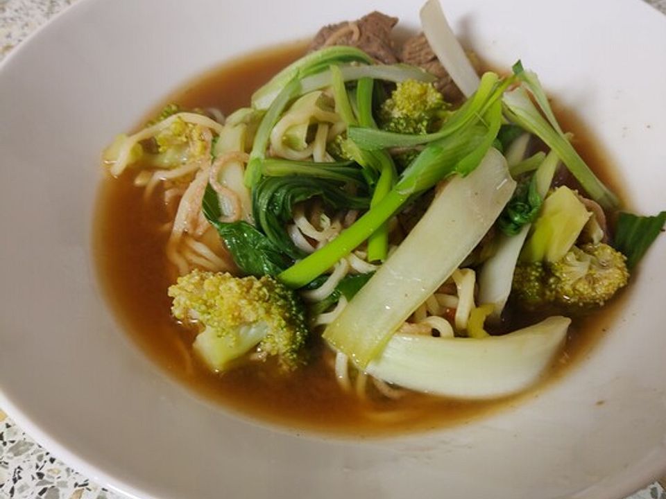 Rindfleisch-Brokkoli-Ramen von Lovemyfood| Chefkoch