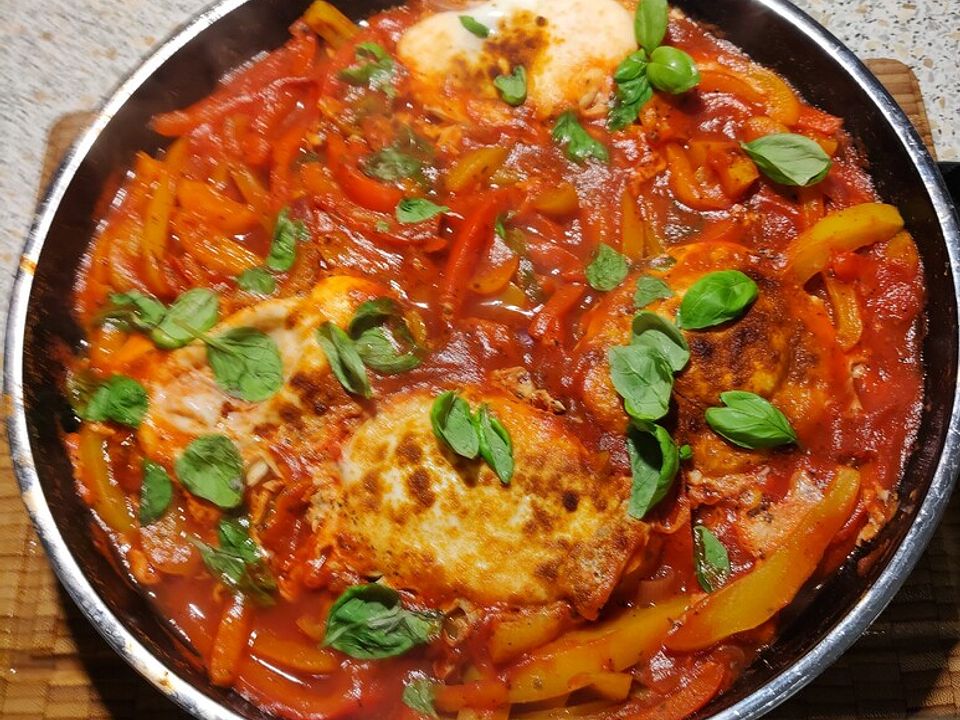 Piperade mit Eiern von Lovemyfood| Chefkoch