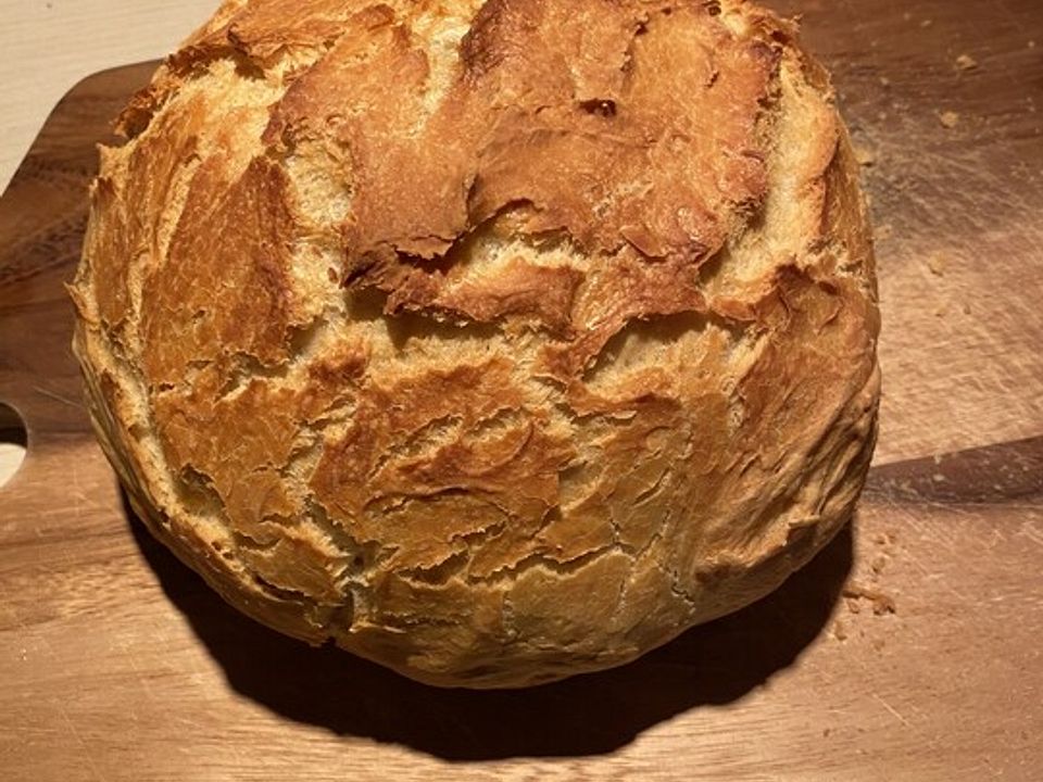 Einfaches Weizenbrot von meichsnersamuel| Chefkoch