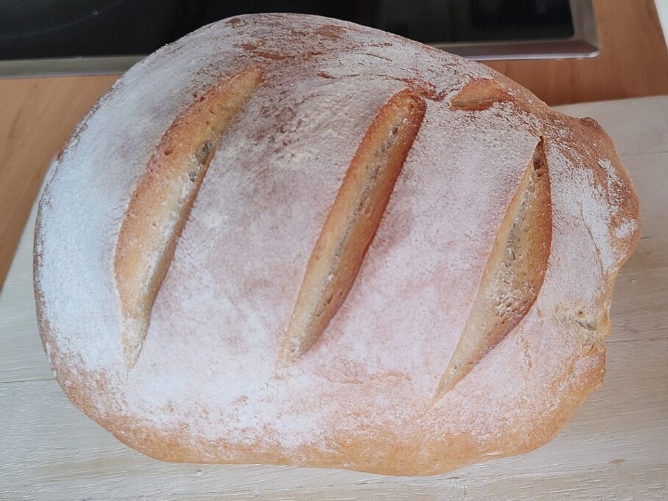 Einfaches Weizenbrot von meichsnersamuel| Chefkoch