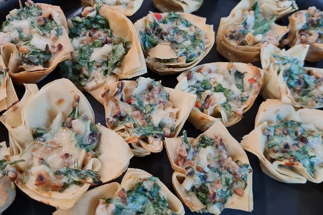 Rucola-Gorgonzola-Pastetchen mit Birnen von Kochelke| Chefkoch