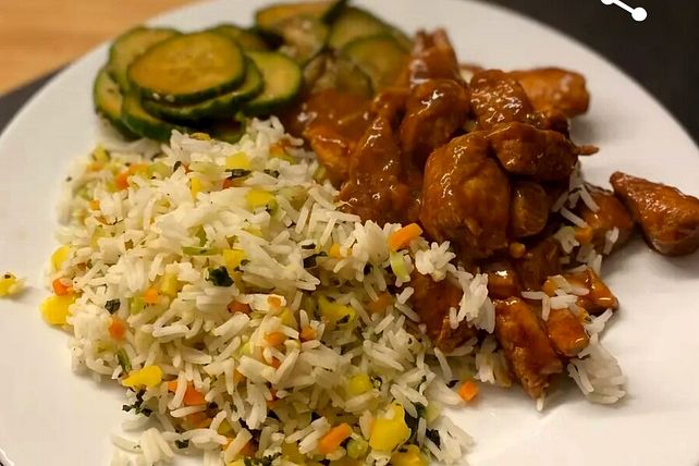 Korean Fried Chicken mit Reis und Gurkensalat von Kreidefrau| Chefkoch