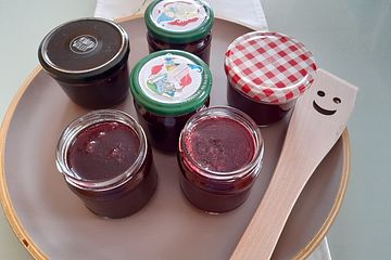 Brombeer-Himbeer-Gelee mit Cassis von Anaid55| Chefkoch