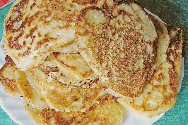 Hefeplinsen von Sonja| Chefkoch