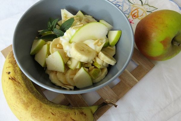 Apfel und Bananen - Obstsalat von chrissy1981 | Chefkoch