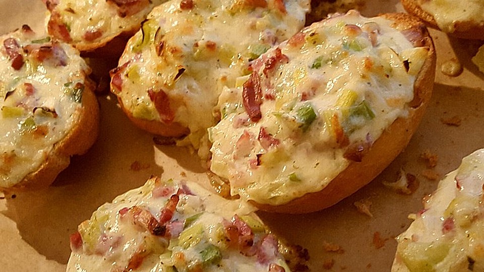 Pizzasemmeln mit Lauch und Schinken von Madda| Chefkoch