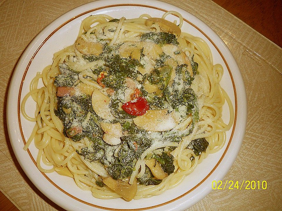 Spagetti mit Spinat von Irsina2001| Chefkoch