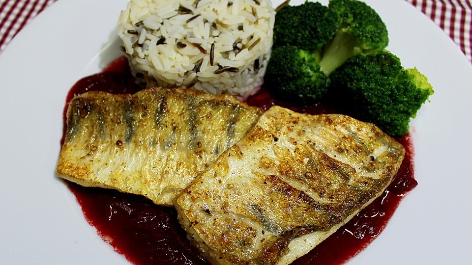 Fisch mit Roter Bete - Sauce von Nette20