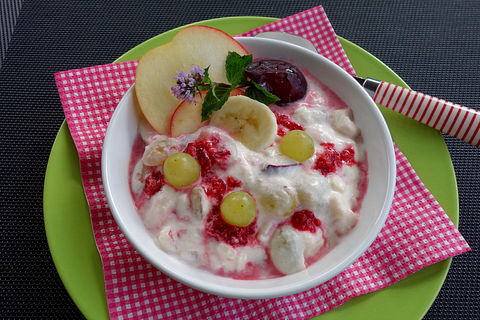 Quarkspeise mit Früchten von süsse1