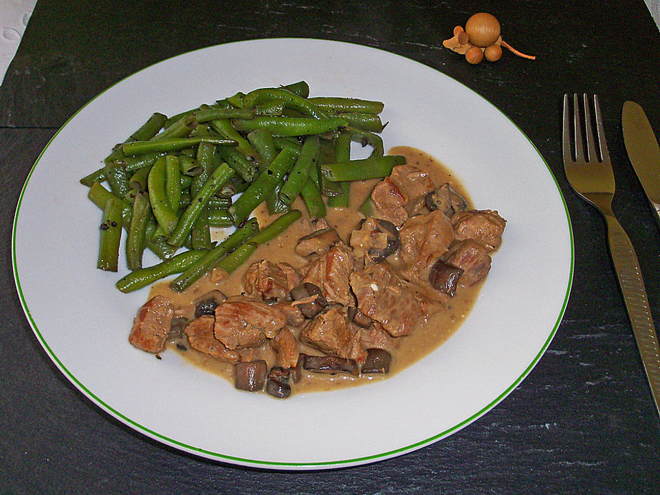Kalbsragout mit Pilzen von Bono| Chefkoch
