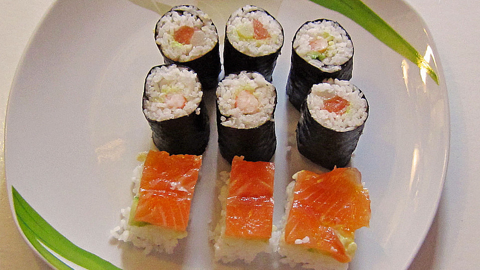 Leckere Maki - Sushi mit Surimi von Michal