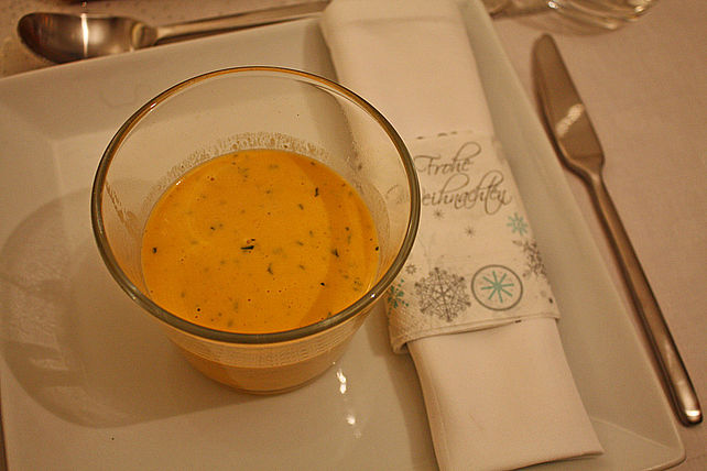 Hummersuppe mit Lachs von Kopi| Chefkoch