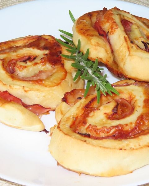 Pizzaschnecke Rezepte | Chefkoch