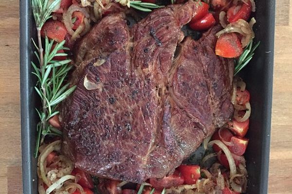 Gebratene Hochrippe mit Tomaten von schasti | Chefkoch