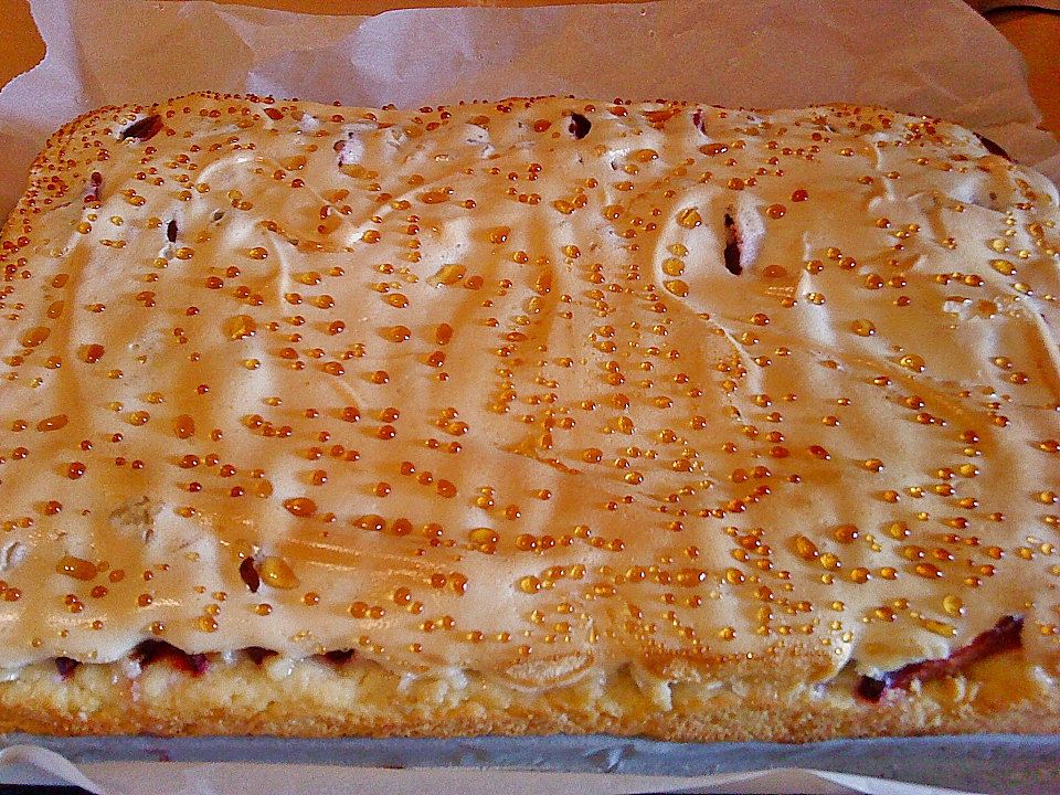 Pflaumen - Baiser - Kuchen von bombine| Chefkoch