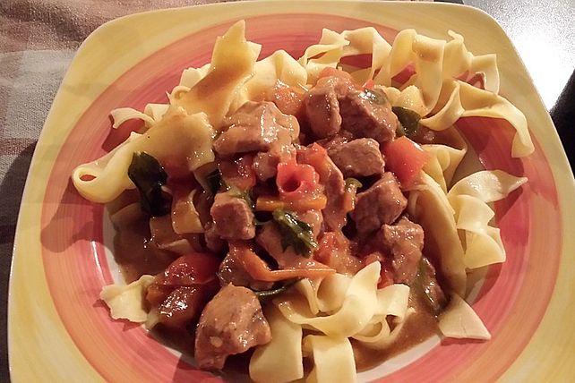 Kalbsgulasch von heimwerkerkönig| Chefkoch