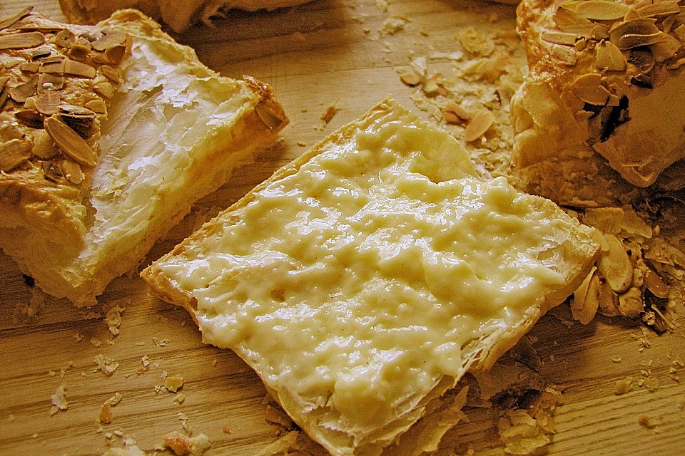 Schnelle Blätterteig - Vanille - Teilchen von DieliebeBeate