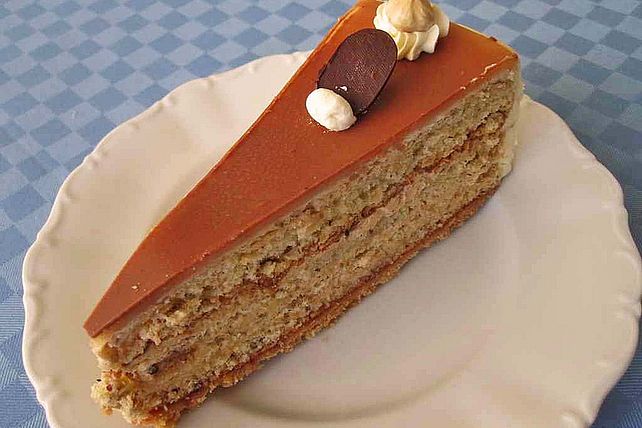 Einfacher Biskuit mit Nüssen und Kakao von mima53| Chefkoch