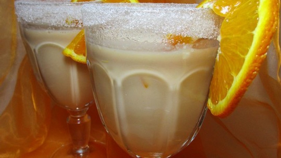 Autofahrer Cocktail mit Zuckerrand von mica23