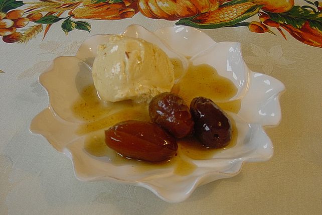 Datteln in weißem Rum von bushcook| Chefkoch