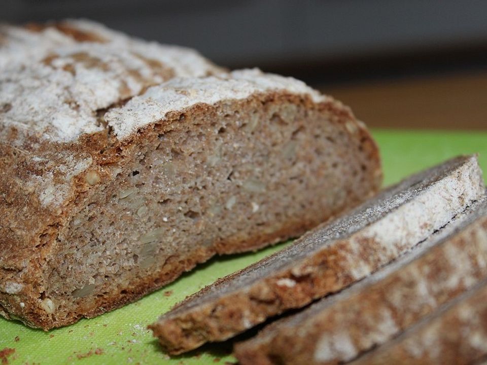 Sauerteigbrot mit Sonnenblumenkernen von nsalzi | Chefkoch