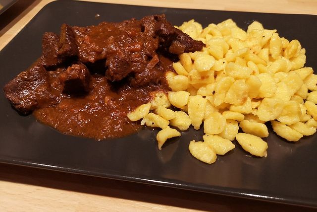 Hirschgulasch – nach Omas Rezept