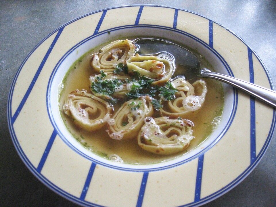 Flädlesuppe von trendymendy | Chefkoch