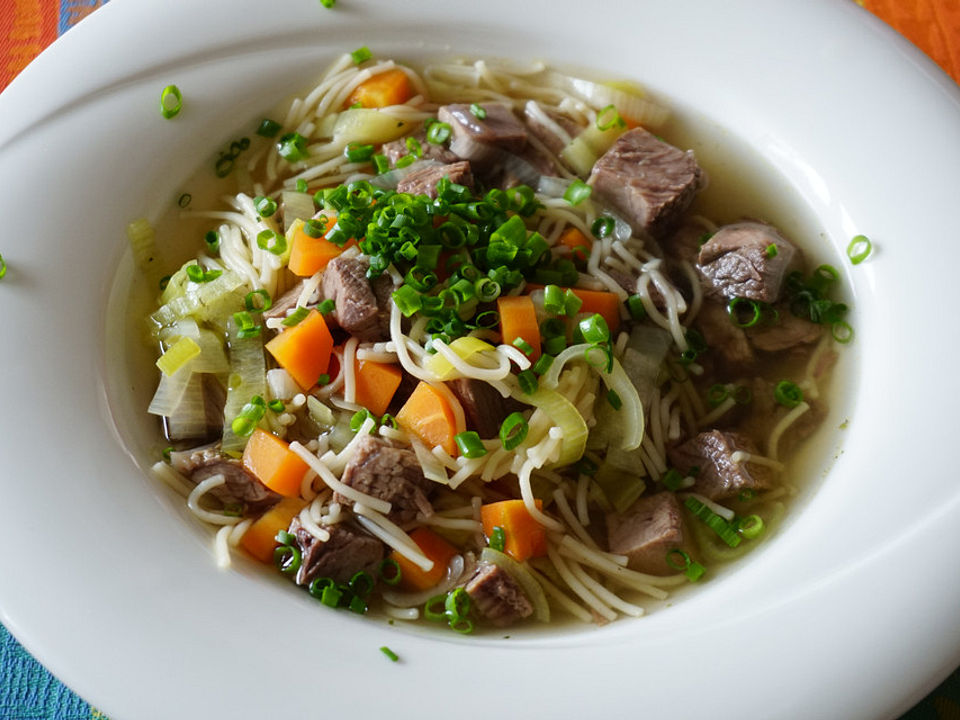 Maries Rindfleischsuppe von Bärchenknutscher| Chefkoch